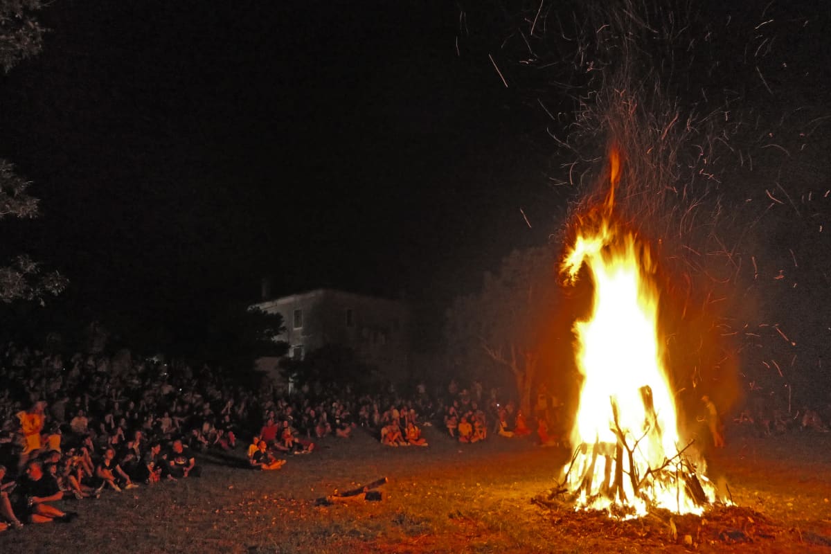 (FOTO) VIŠE OD 2.000 LJUDI dočekalo ljetni solsticij u Višnjanu - od ...
