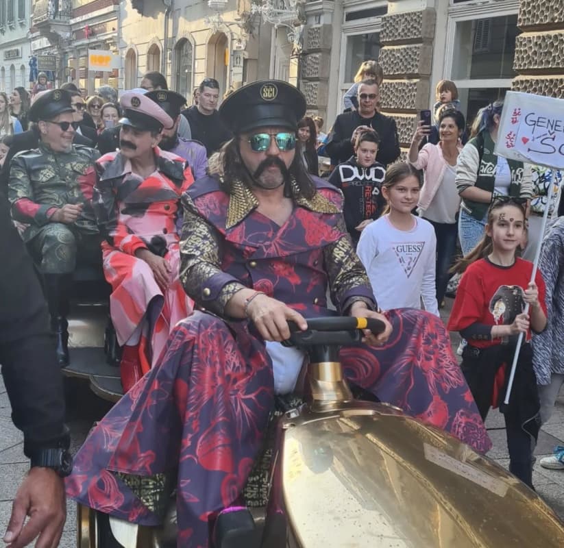 TRAKTOR SE VRATIO KUĆI: Građani Rijeke i ŠČA-VAL glazbenici ...