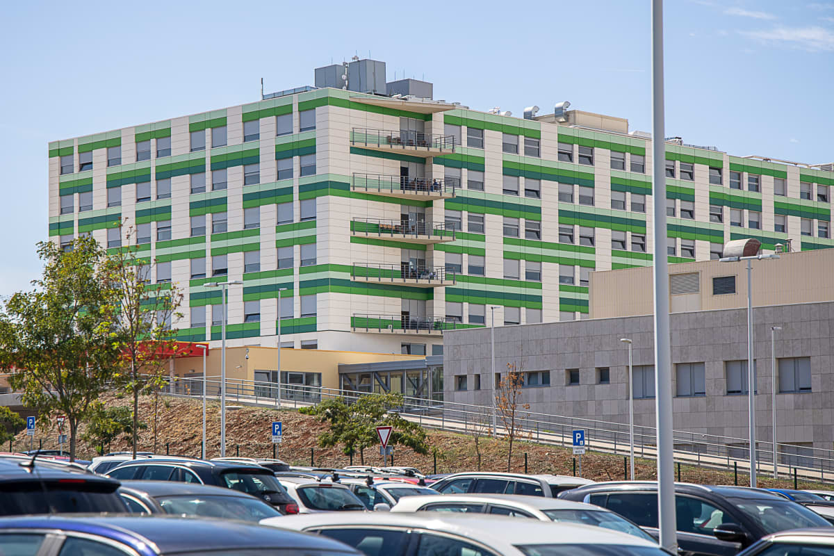 OPĆA BOLNICA PULA: Uvodi se sustav kontrole parkiranja, radovi su u ...