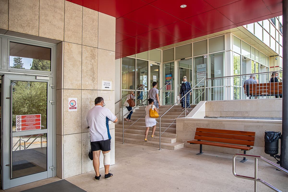 Da daljnjeg zabrana posjeta na Odjelu pedijatrije Opće Bolnice Pula ...