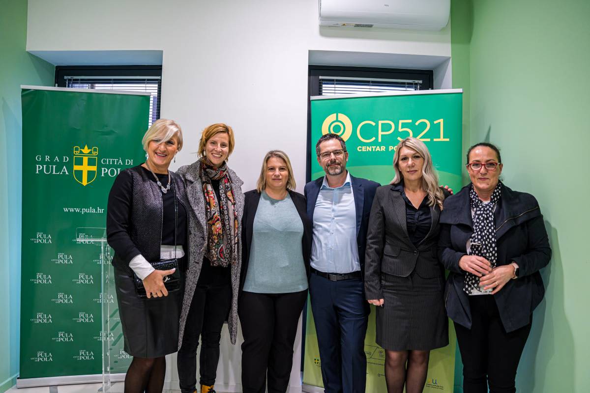 S CILJEM PRUŽANJA POMOĆI NAJRANJIVIJIM SKUPINAMA GRAĐANA U Puli otvoren ...