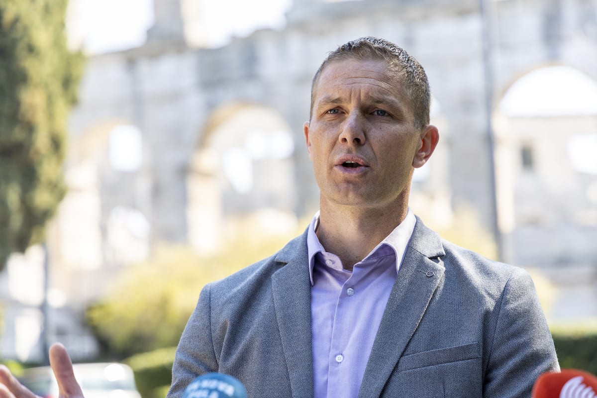 Daniel Deković (IDS): Robert Cvek neće biti kandidat, na izbore idemo ...