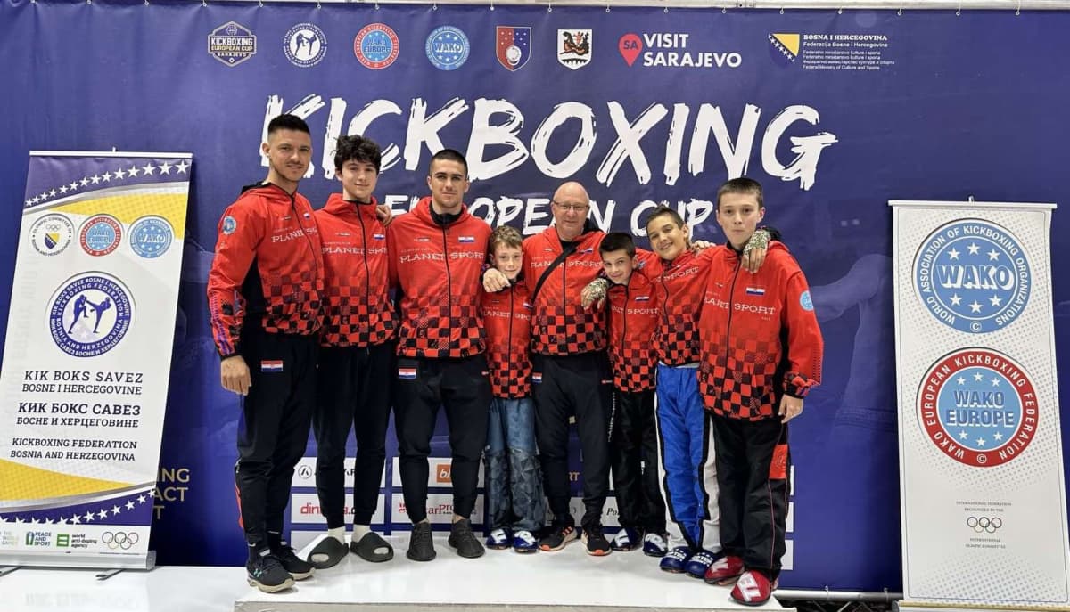 Članovi pulskog Kickboxing kluba „Planet Sport“ osvojili 17 medalja ... Članovi pulskog Kickboxing kluba „Planet Sport“ osvojili 17 medalja ...
