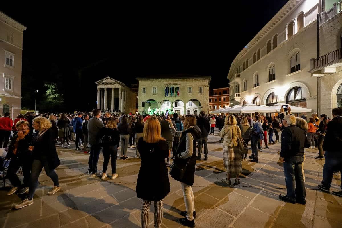 Odgođeni Pulska noć i koncert Bruna Krajcara u sklopu manifestacije ...