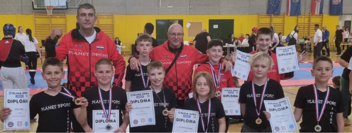 Mladi borci iz pulskog Kickboxing kluba Mladi borci iz pulskog Kickboxing kluba