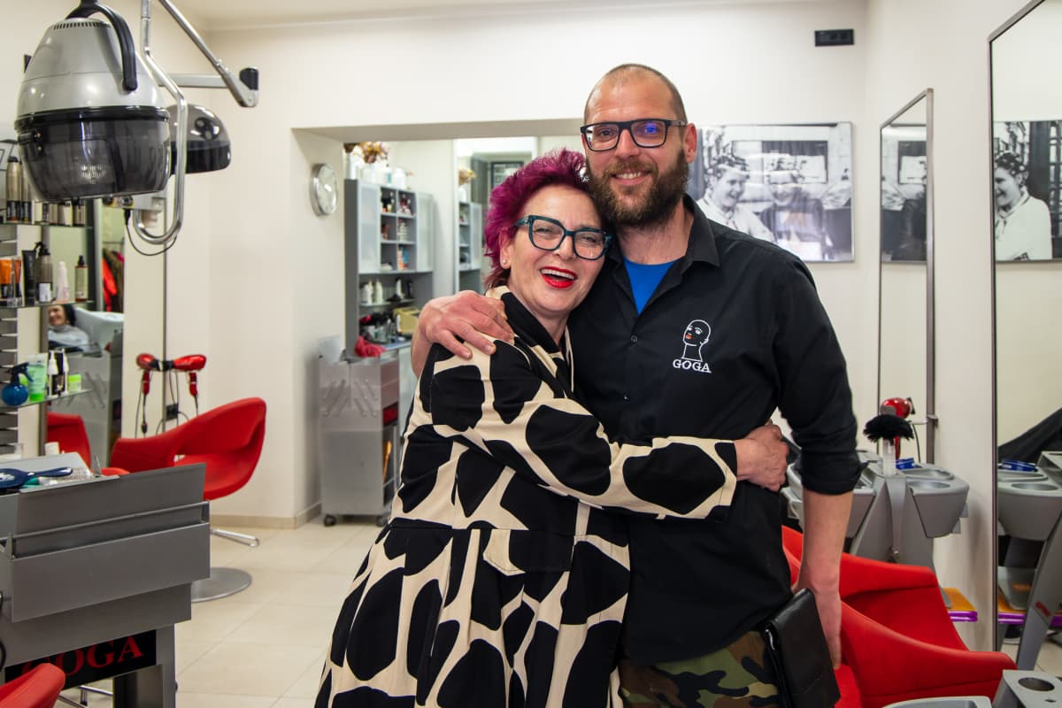 FRIZERSKI SALON 'GOGA' U ULICI SERGIJEVACA RADI VEĆ SEDAM DESETLJEĆA Olga Šuvaković: "Kada vas ...