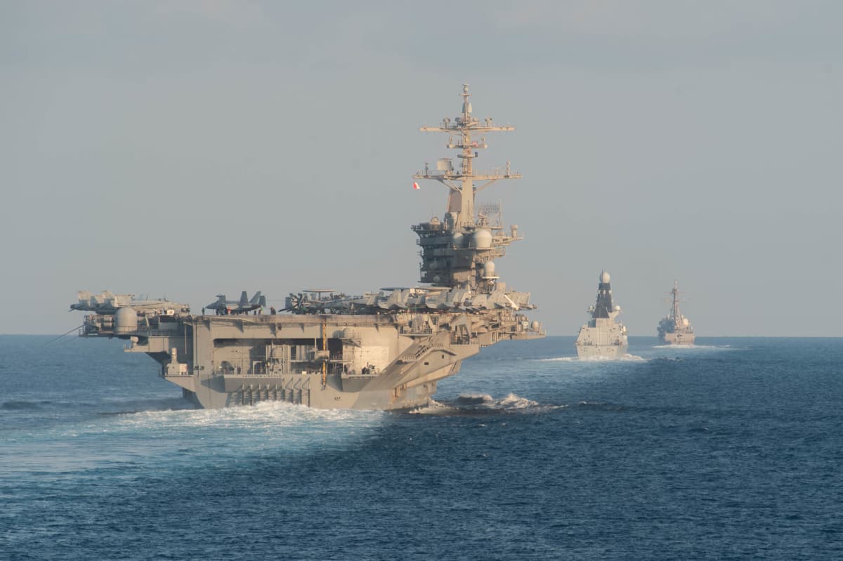 Trump: 'još jedna prekrasna armada' kreće prema Iranu - Istra24
