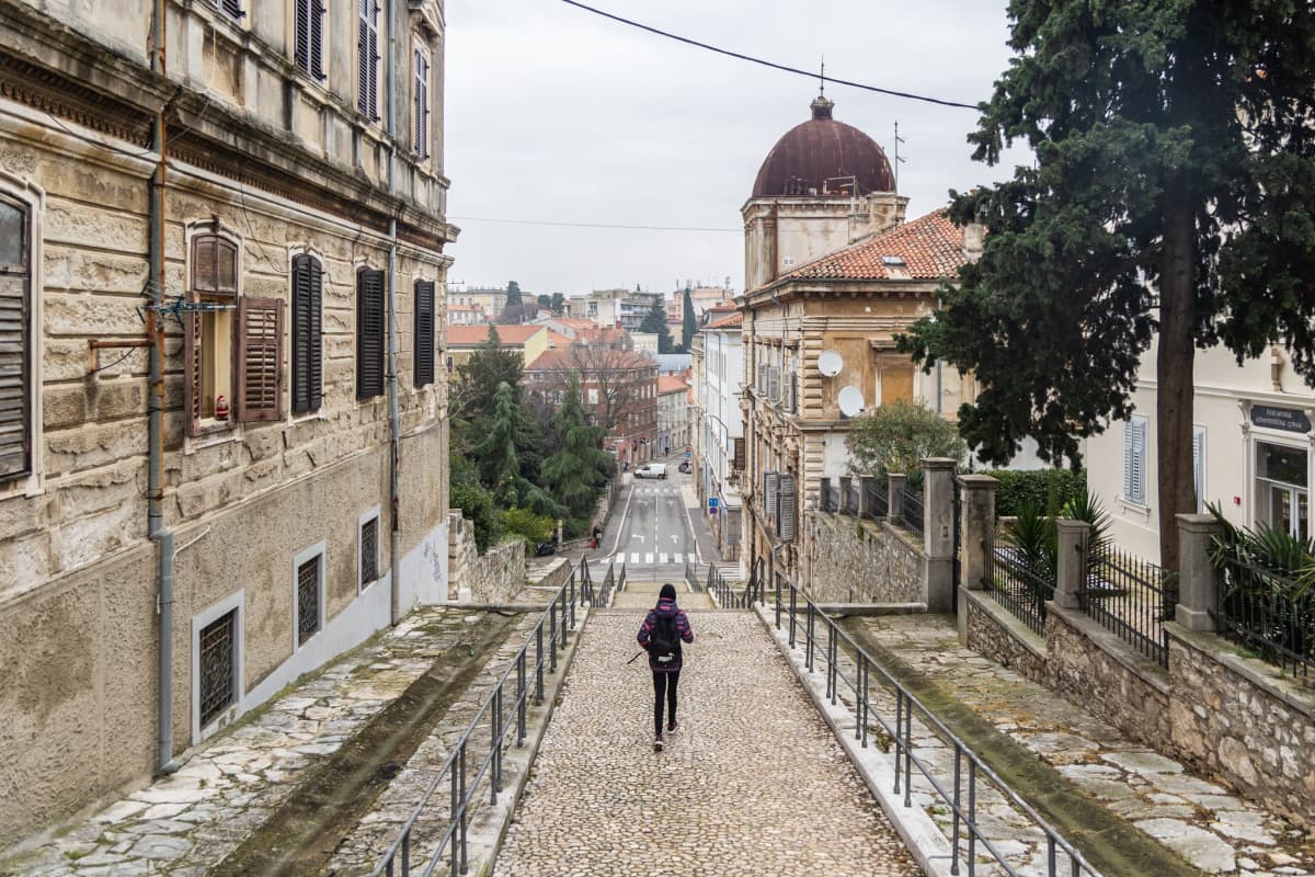 Država uređuje pet zapuštenih stanova u Puli zbog presude Europskog ...