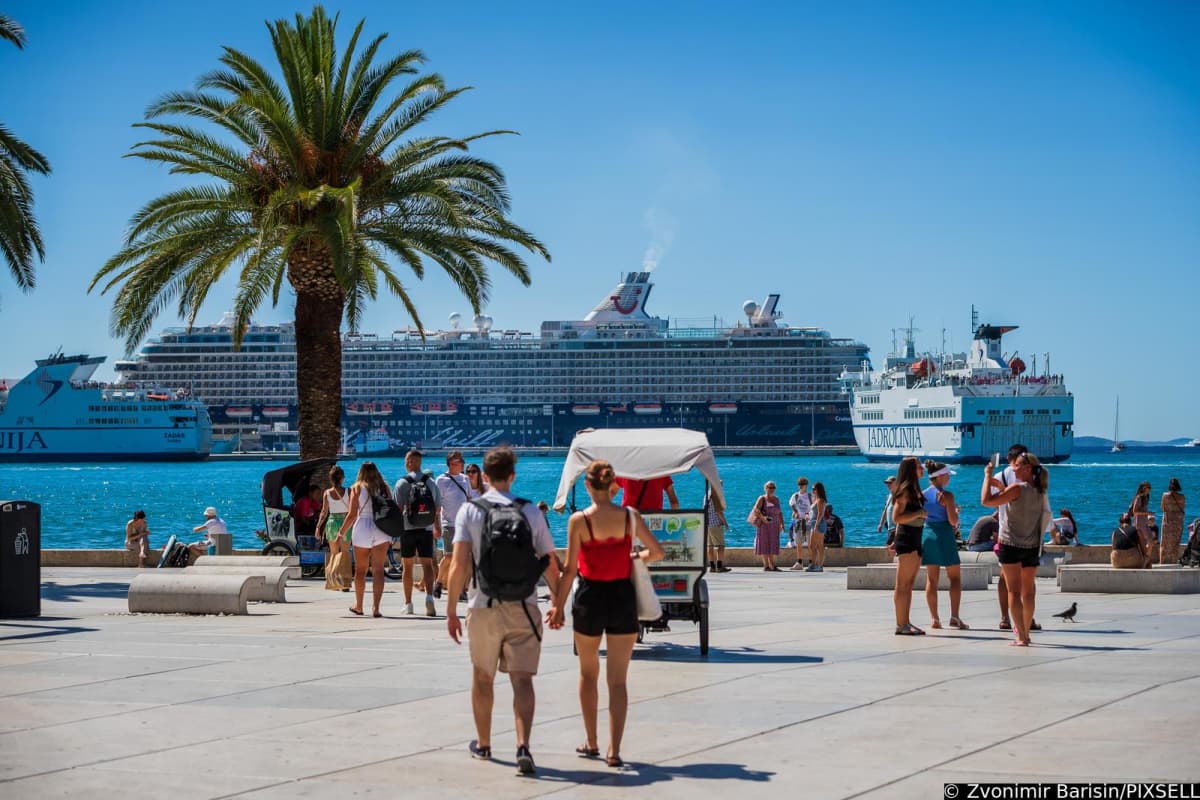 U hrvatskim lukama raste broj putnika, ali se smanjuje promet robe - NA ...