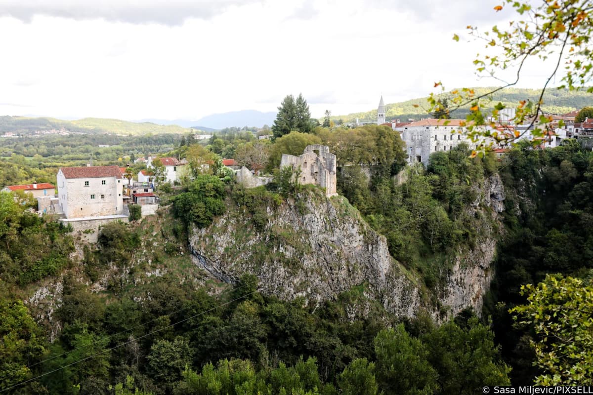 Grad Pazin raspisao natječaj za financiranje udruga - Istra24