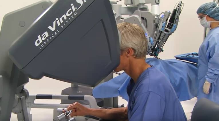 TEHNOLOGIJA U SLUŽBI MEDICINE: "Robot-kirurg" na Rebru do sada obavio ...