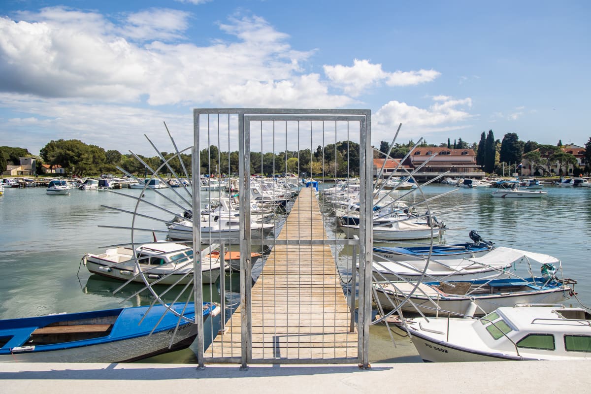 LUČICA U VALBANDONU Hoće li novi molovi dobiti priključke za struju i ...