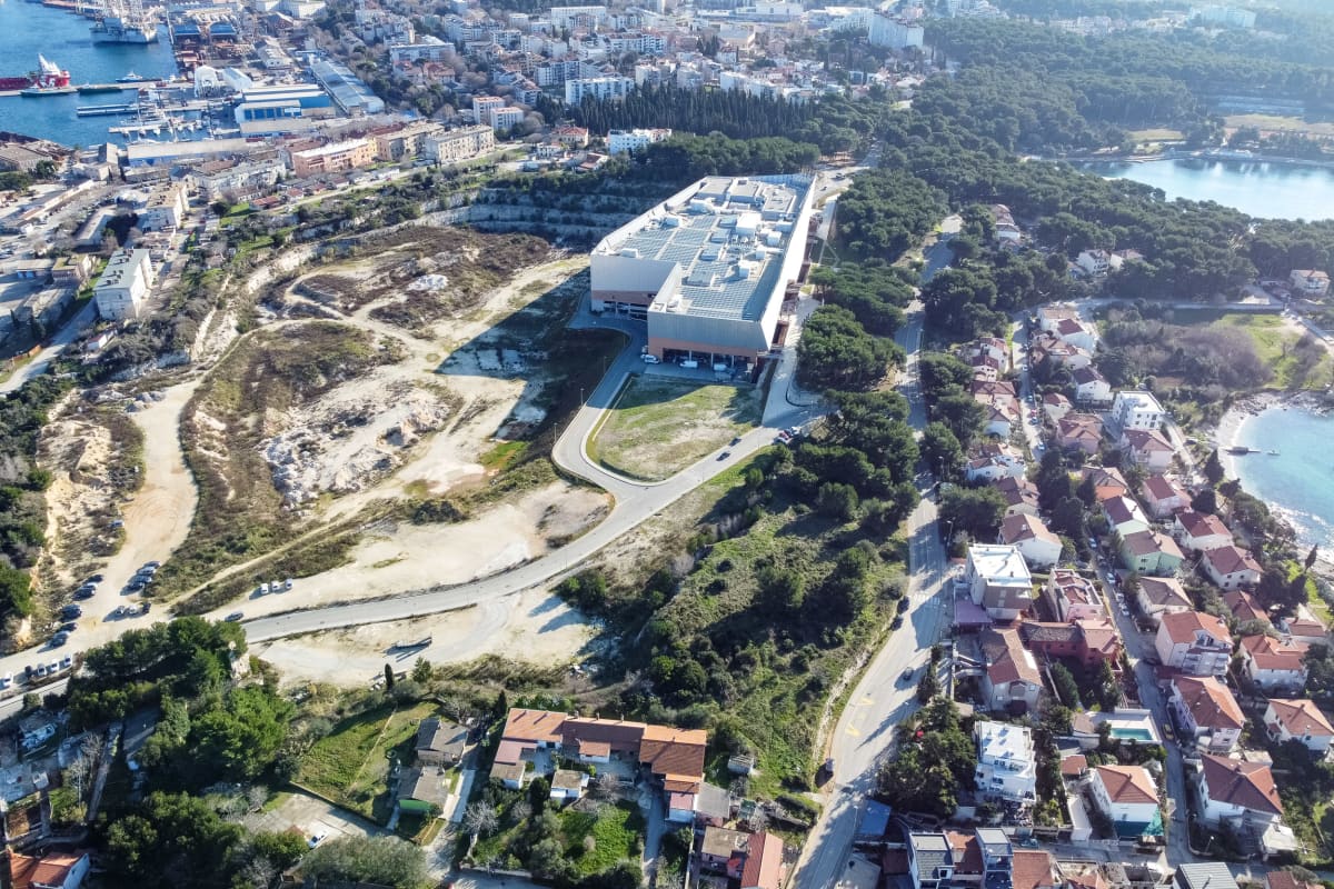 KAKO SE MIJENJAO UPU MAX STOJA: Građani u bivšem kamenolomu žele disco ...