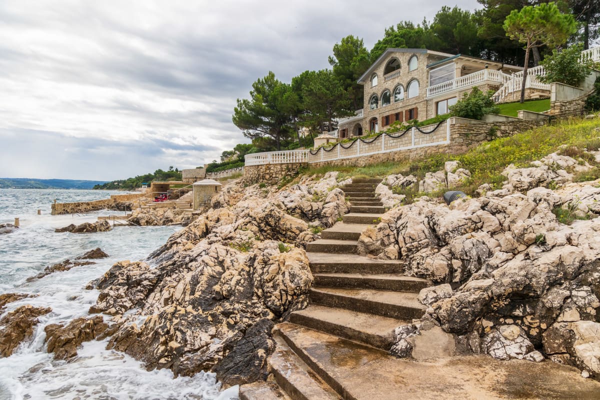 Bilaver: Za uklanjanje uzurpacija pomorskoga dobra rok od 18 mjeseci ...