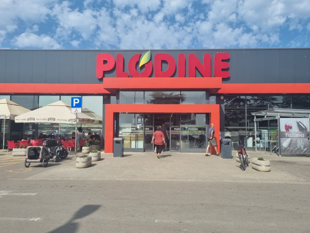 Povlači se sok 'Fruity Sensation 100 posto jabuka' kojeg na tržište stavljaju Plodine - Istra24