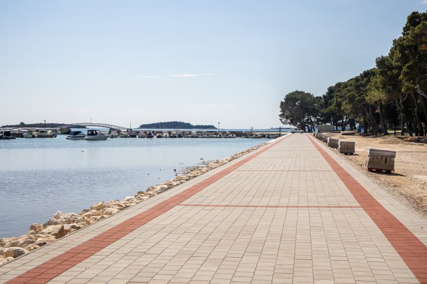 LUČICA U VALBANDONU Hoće li novi molovi dobiti priključke za struju i ...
